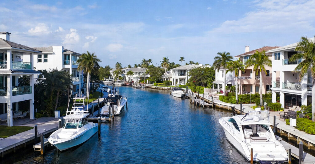 Best Places to Live for Year-Round Boating in America